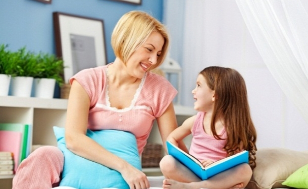 How to babysit. Tips for babysitting | HireRush Blog