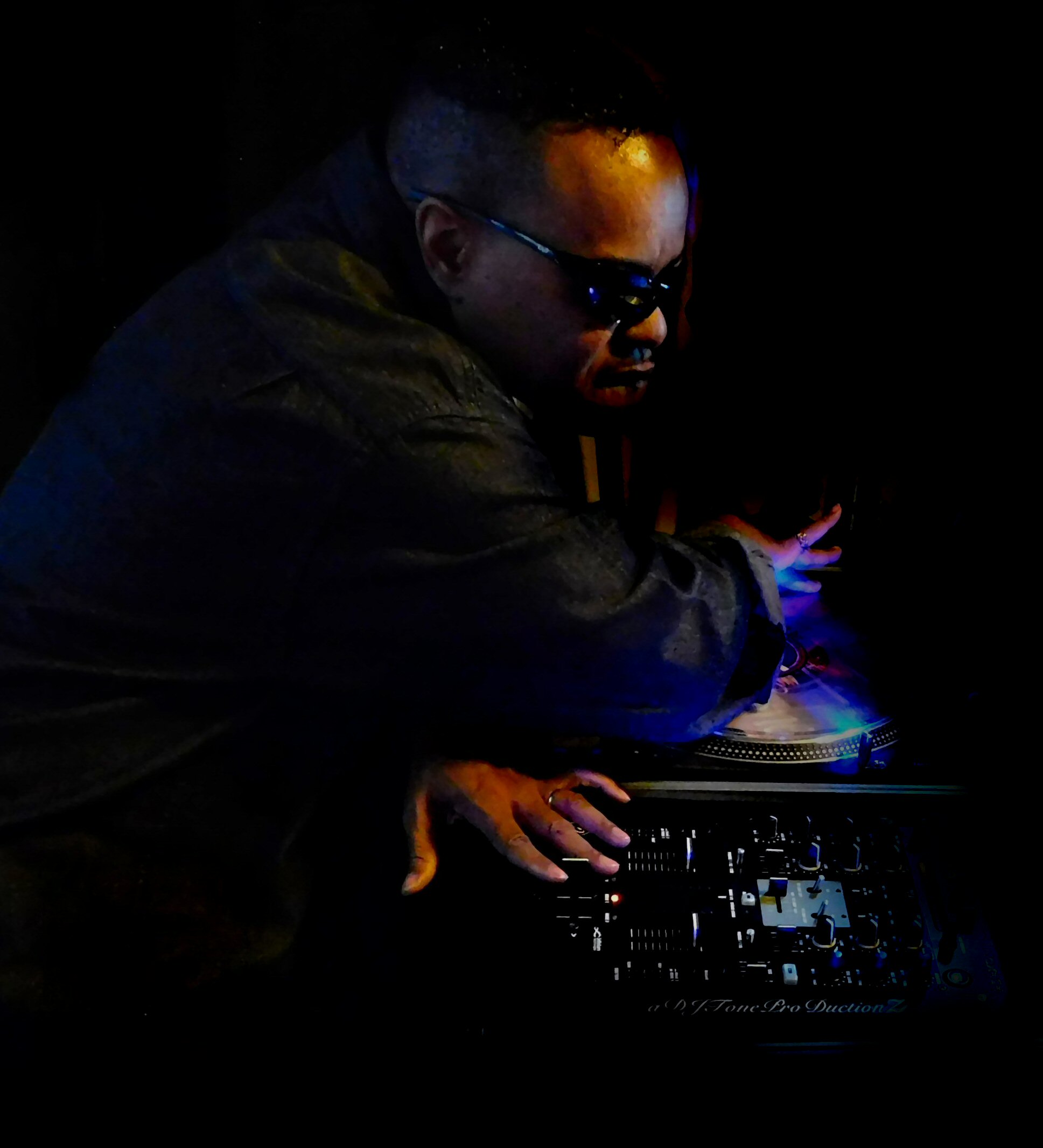 a DJ Tone Production Z - 4 Photos - (315) 281-5835 - Rome, NY - HireRush